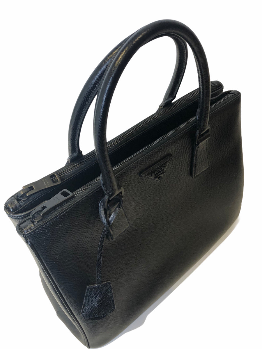 Prada All Black Hardware & Leather "Galleria" Tote – Siopaella Designer ...