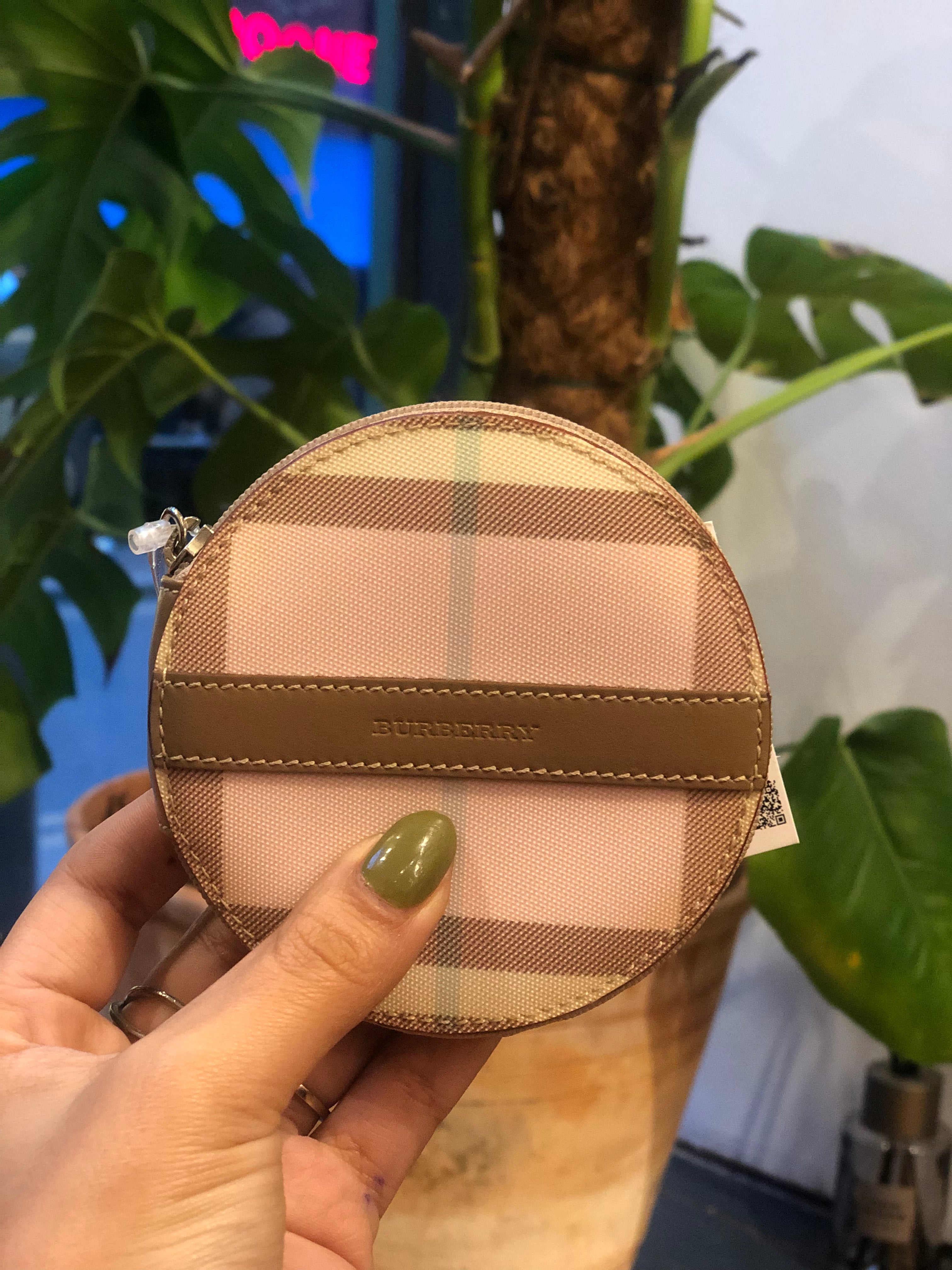 Burberry Pink Nova Check Coin Purse – Siopaella Designer Exchange