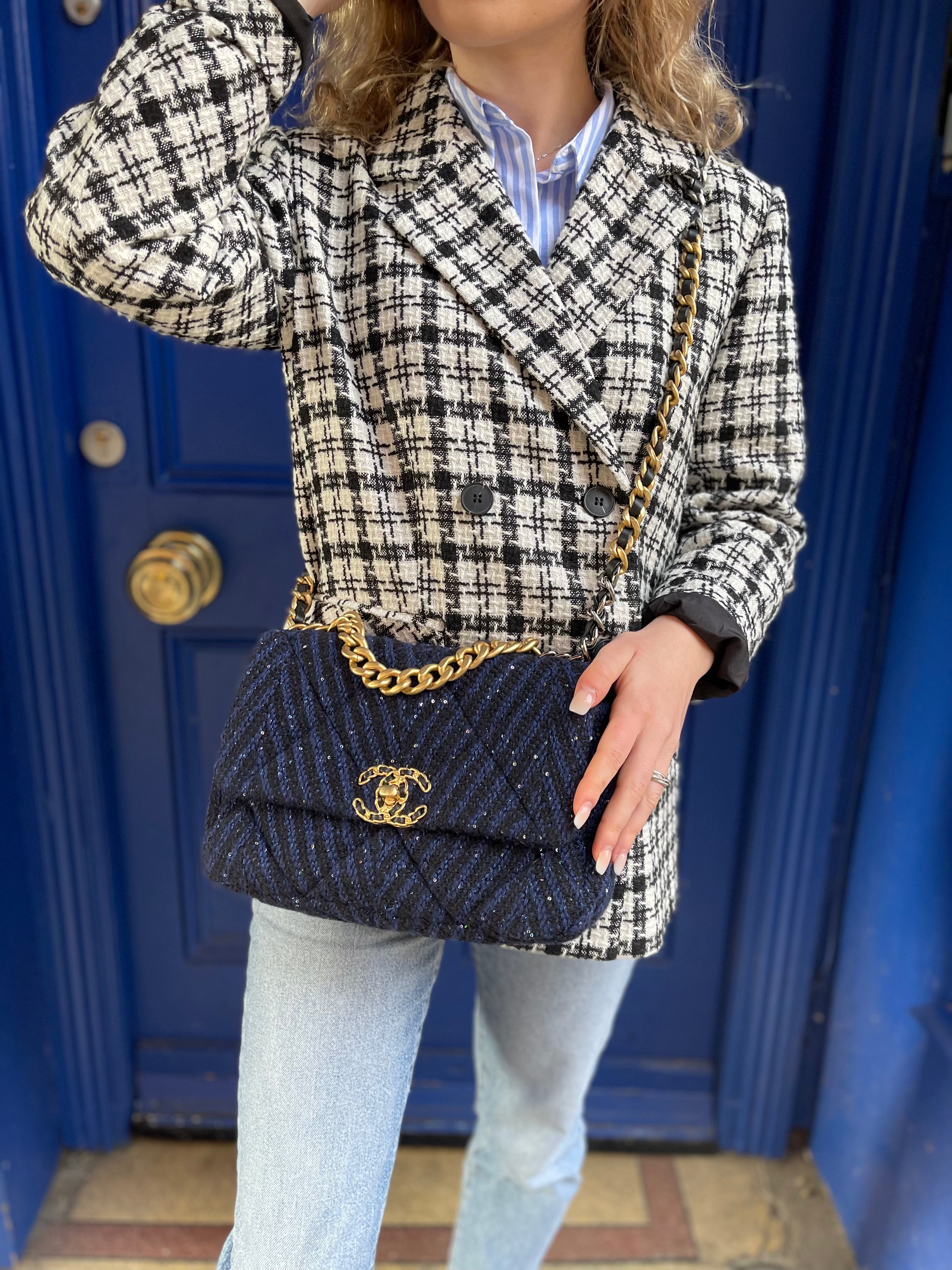 Chanel 19 Navy Sequins & Tweed Handbag – Siopaella Designer Exchange