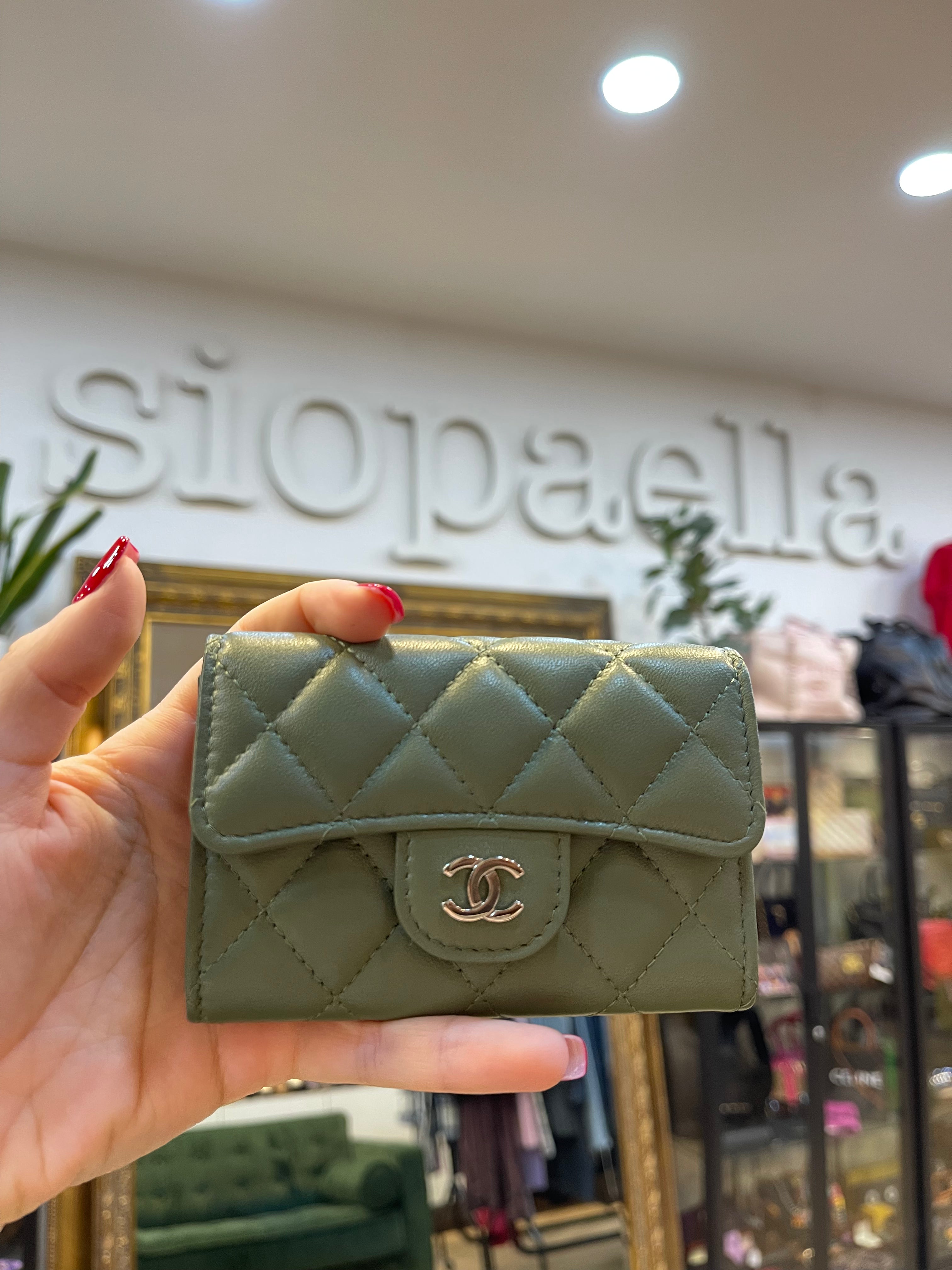 Chanel Olive Green Calfskin Leather Wallet – Siopaella Designer Exchange