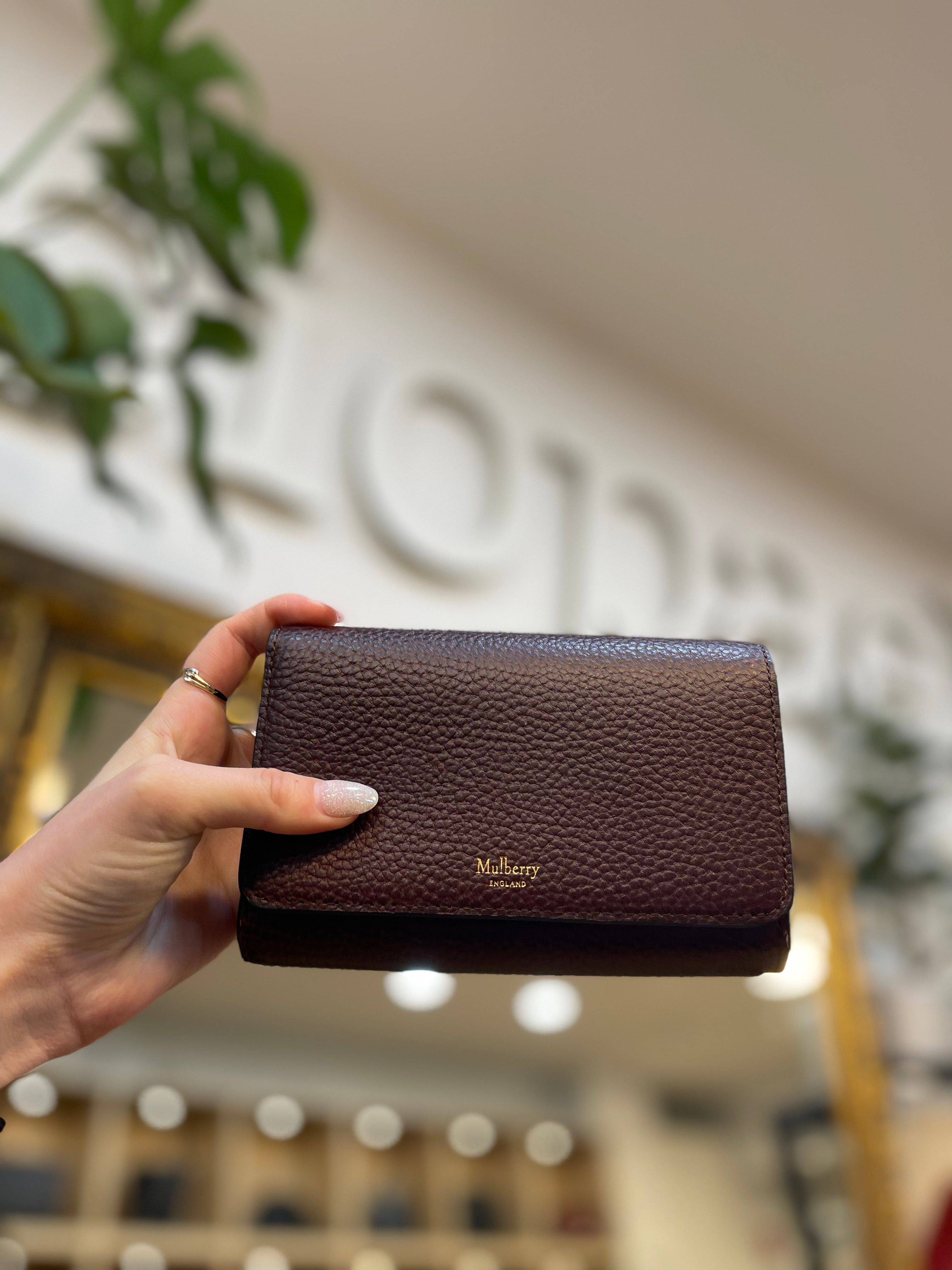 Mulberry Burgundy Grained Leather Wallet – Siopaella Designer Exchange